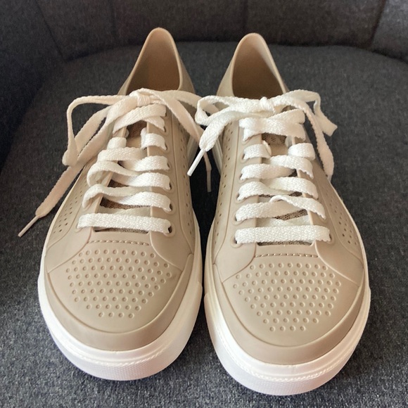 CROCS | Shoes | Crocs Citilane Roka Court Sneakersiconic Beige Lace Up ...